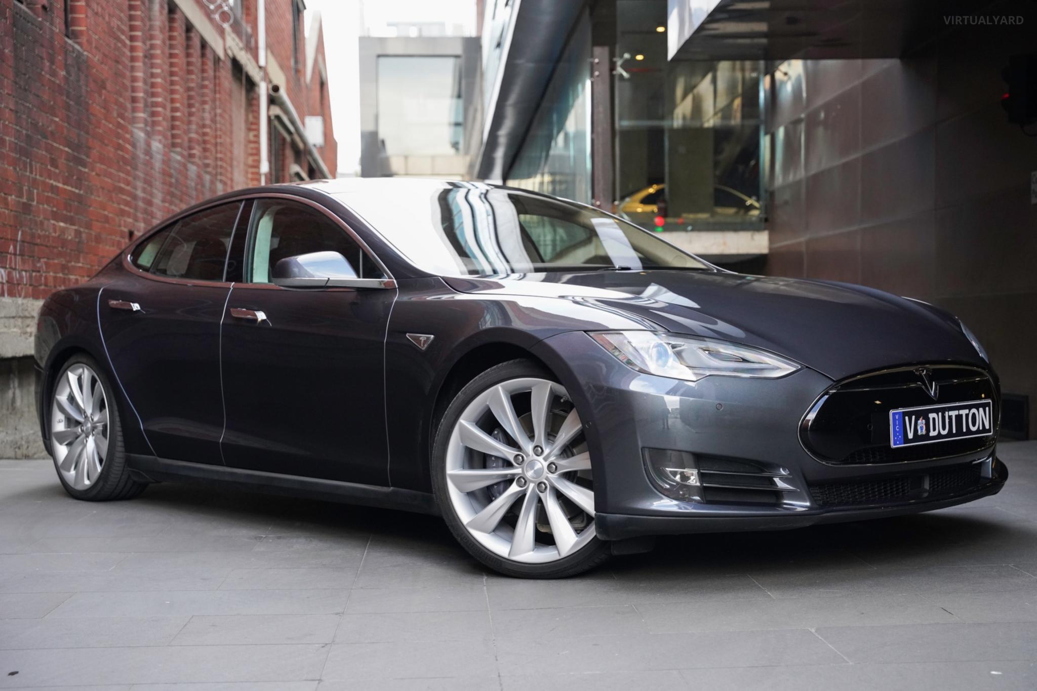 2015 Tesla Model S 85D Sportback 5dr Reduction Gear 1sp AWD AC311kW [Jan]