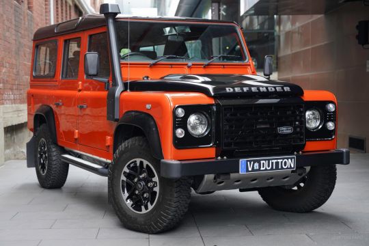 2015 Land Rover Defender 110 Adventure Wagon 5dr Man 6sp 4x4 2.2DT [MY16]