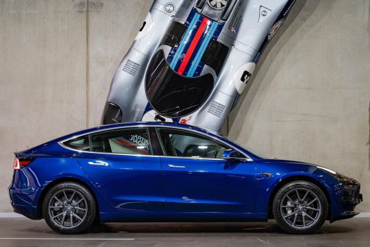 2019 Tesla Model 3 Long Range Sedan 4dr Reduction Gear 1sp AWD AC258kW ...