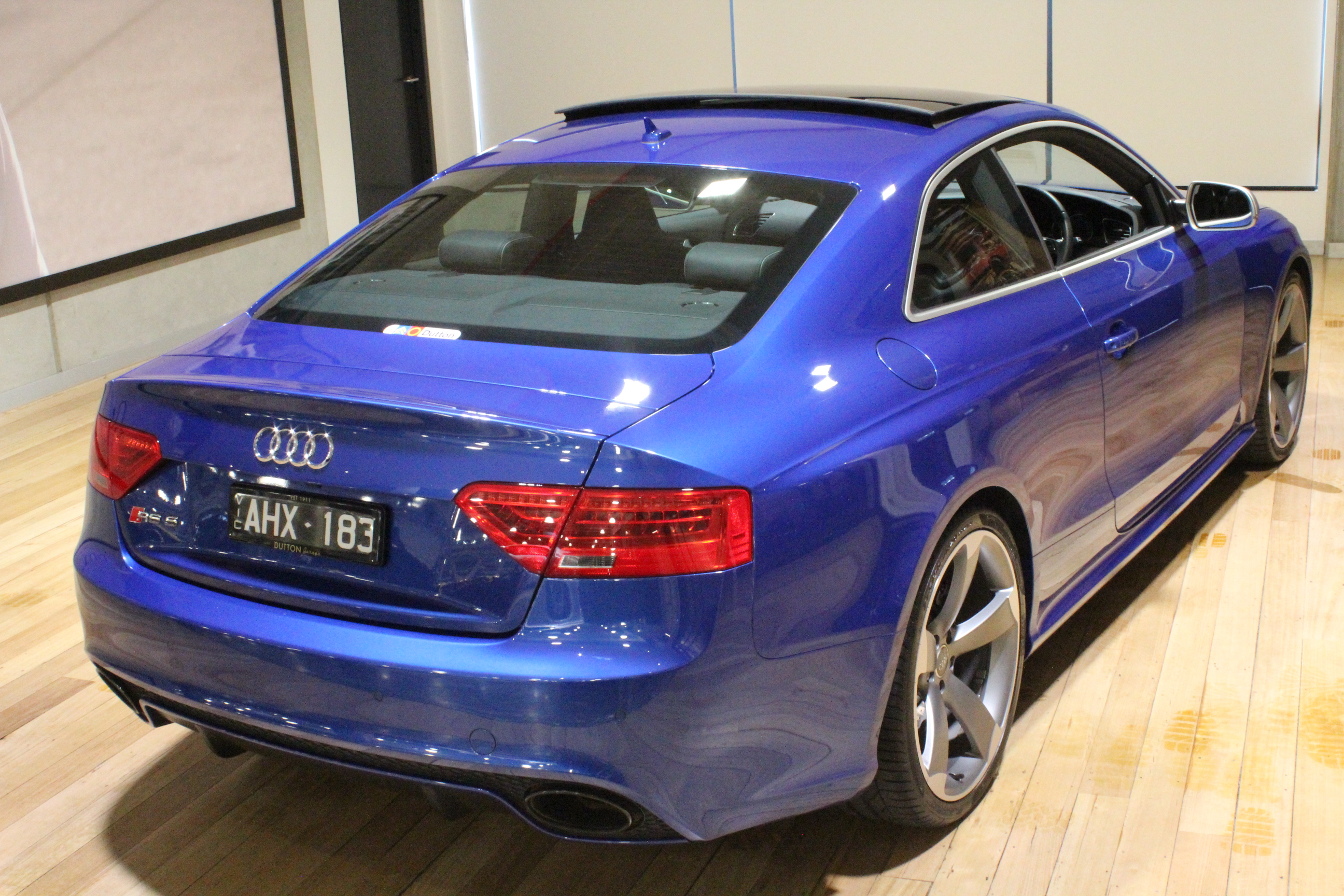 2013 Audi RS5 8T Coupe 2dr S tronic 7sp quattro 4.2i [MY13]