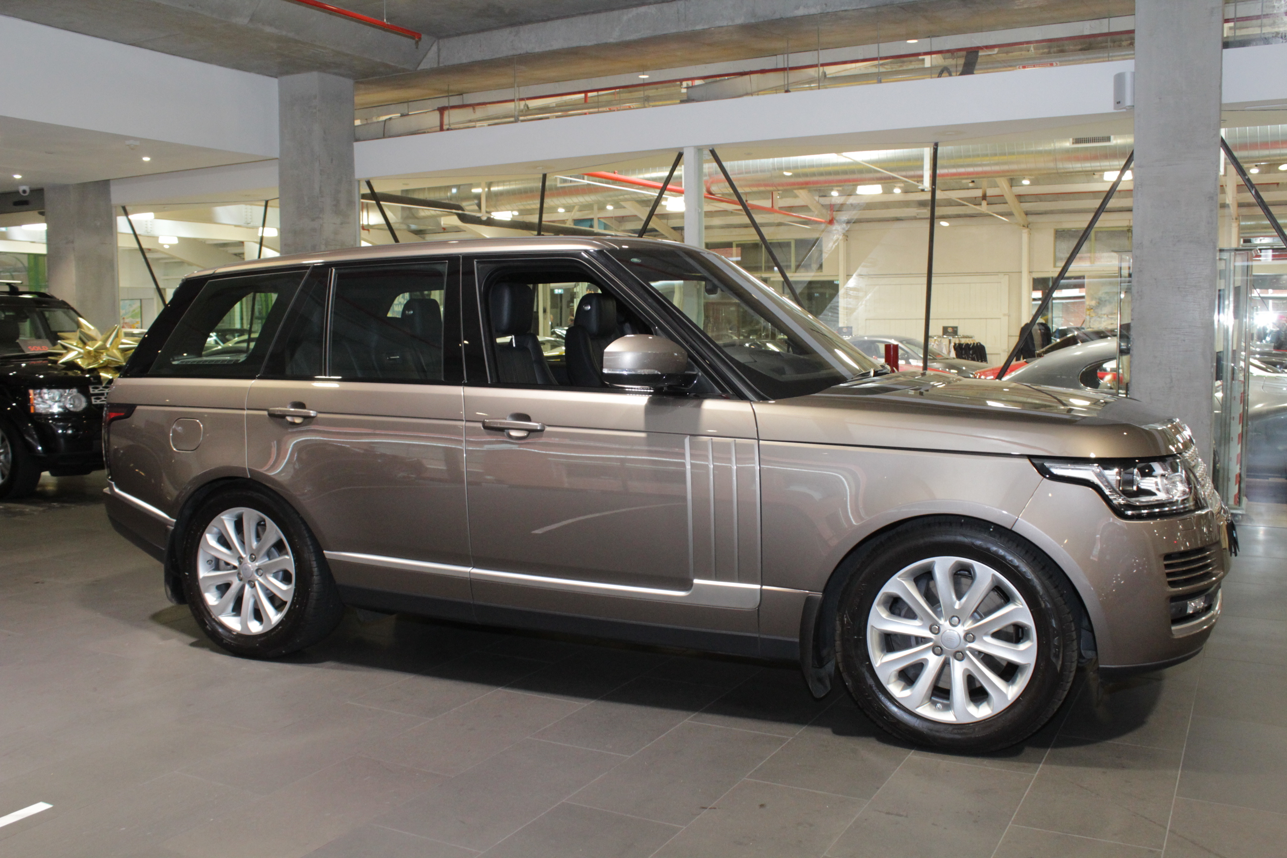 2015 Land Rover Range Rover L405 SDV8 Vogue Wagon 5dr Spts Auto 8sp 4x4 ...