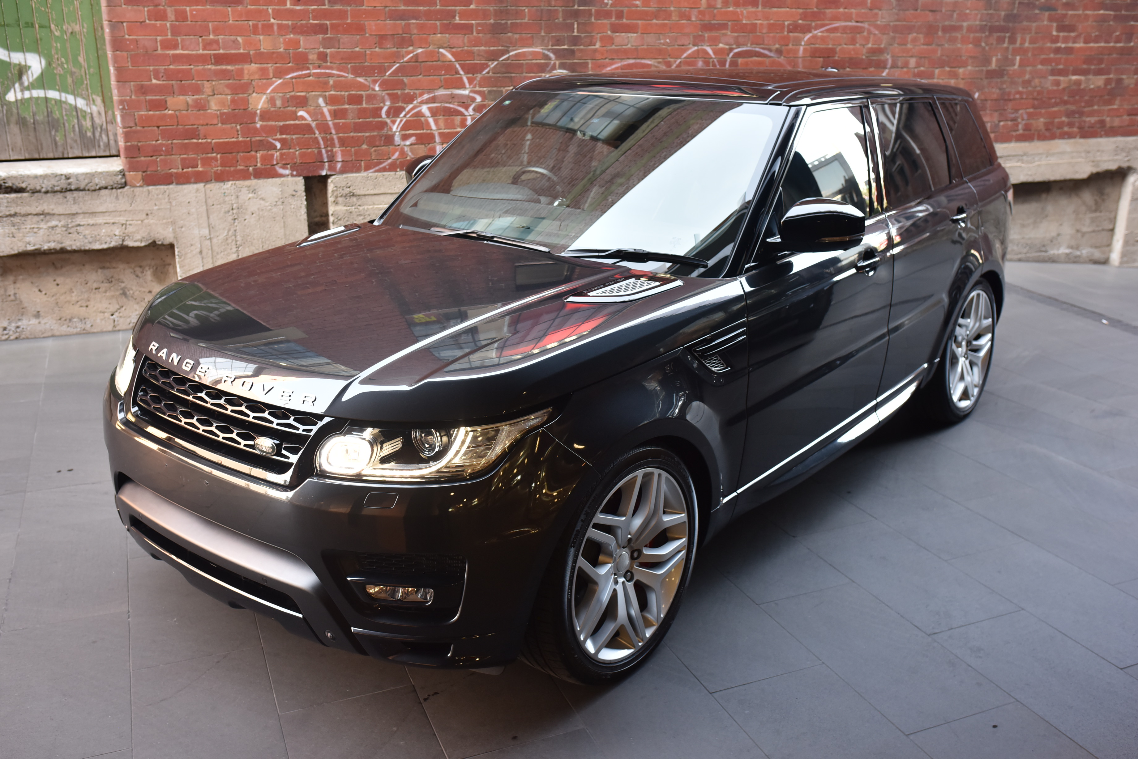 2014 Land Rover Range Rover Sport L494 V8SC Autobiography Dynamic Wagon ...