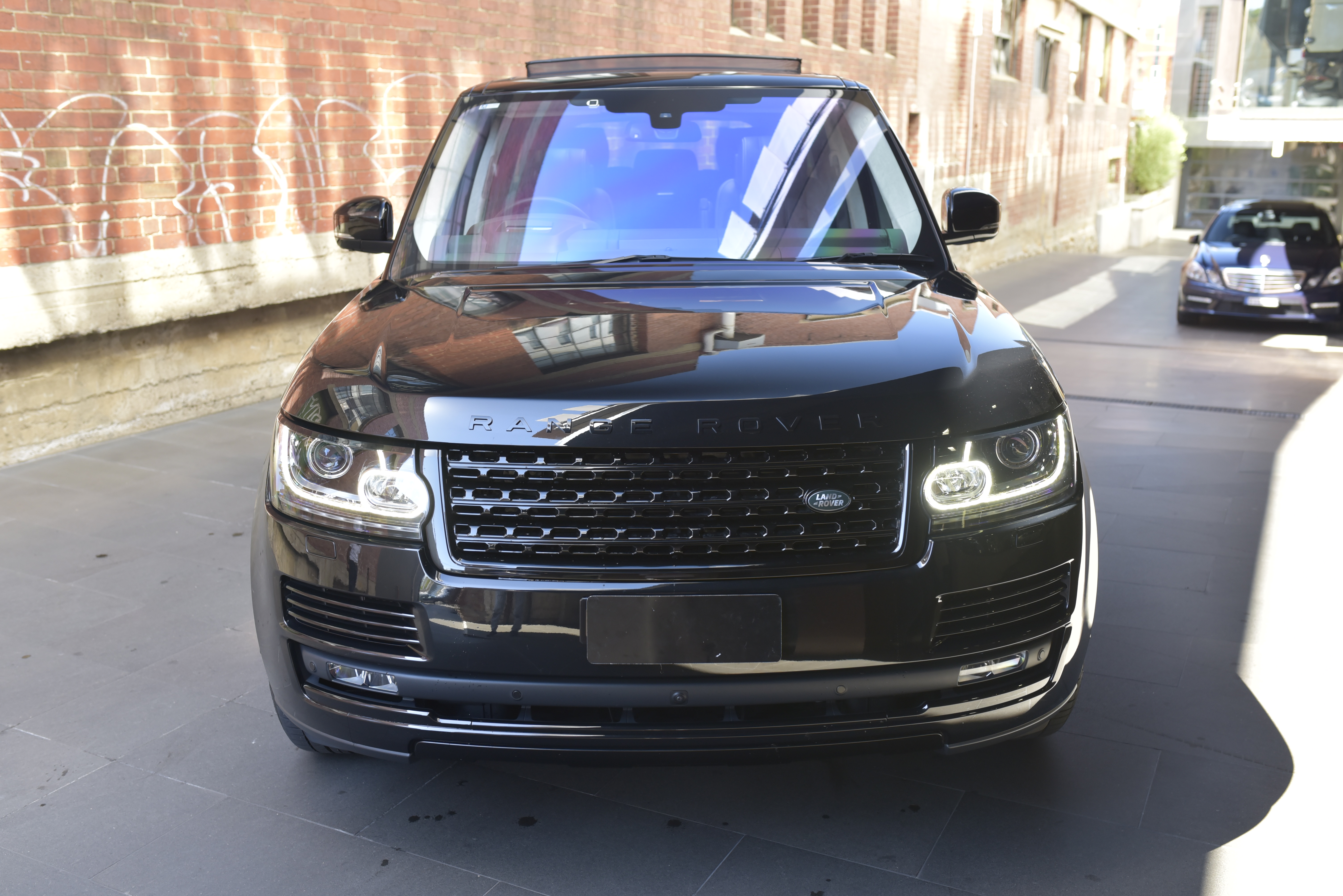 2017 Land Rover Range Rover L405 SDV8 Autobiography Wagon LWB 5dr Spts ...