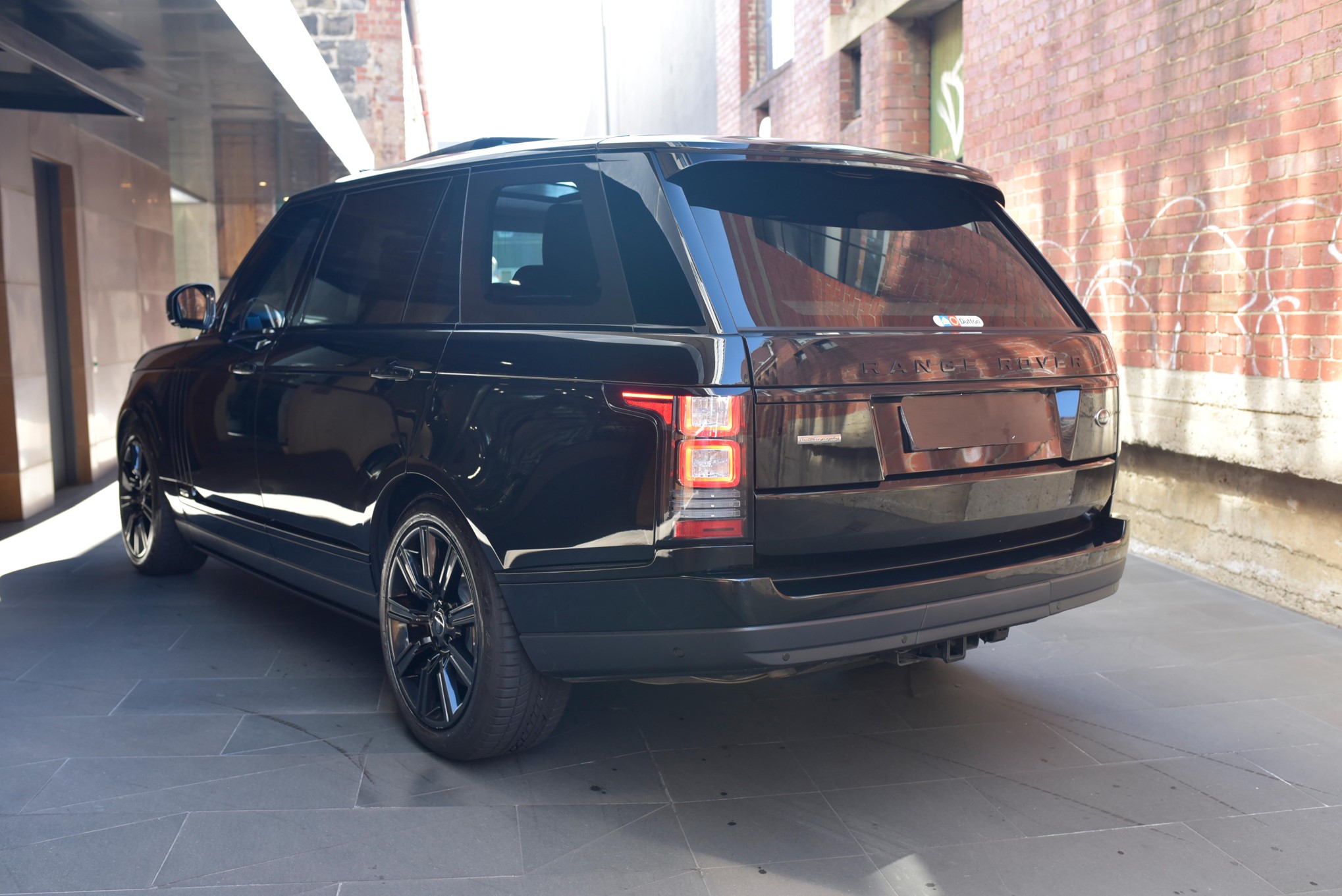 2017 Land Rover Range Rover L405 SDV8 Autobiography Wagon LWB 5dr Spts ...